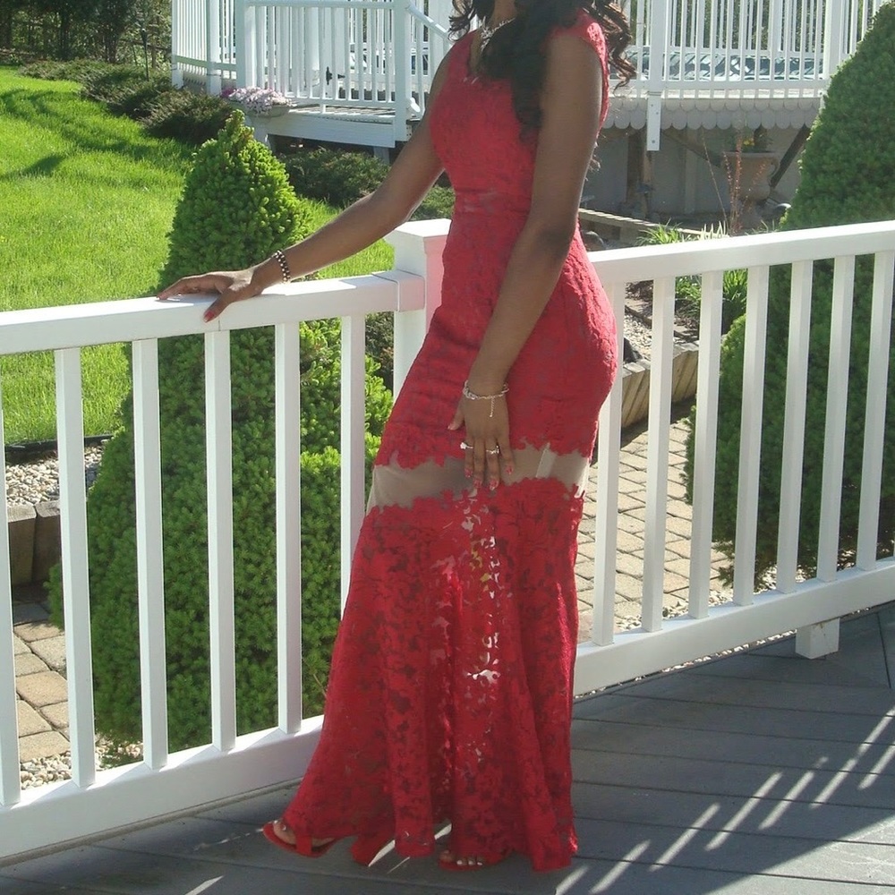 Red, Lace, Form Fitting Maxi Dress - Gem